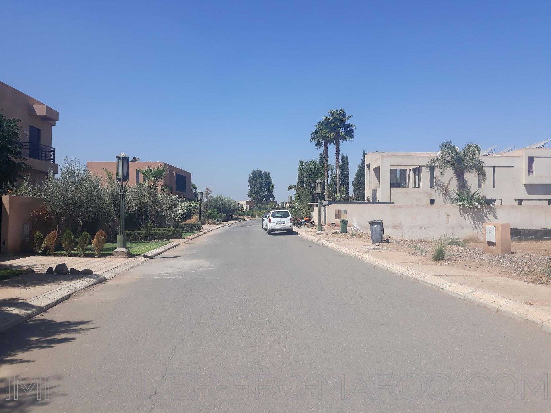 Terrain en vente à Marrakech ref 7108